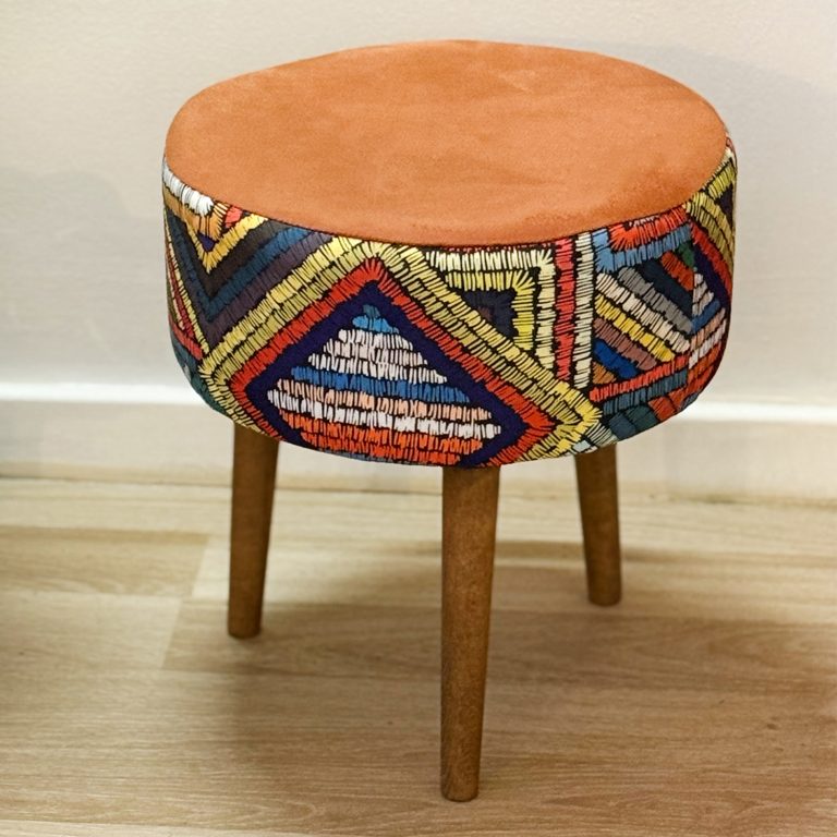 Desenli Puf Sandalye 3 Ayaklı Puf Koltuk 5511 - Weblonya